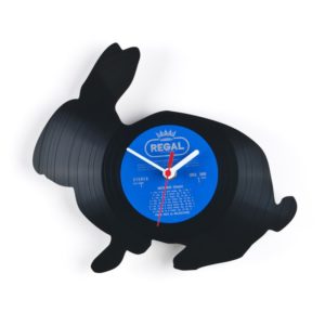 Amazing Art-Clock Made from Vinyl Records - moco-choco